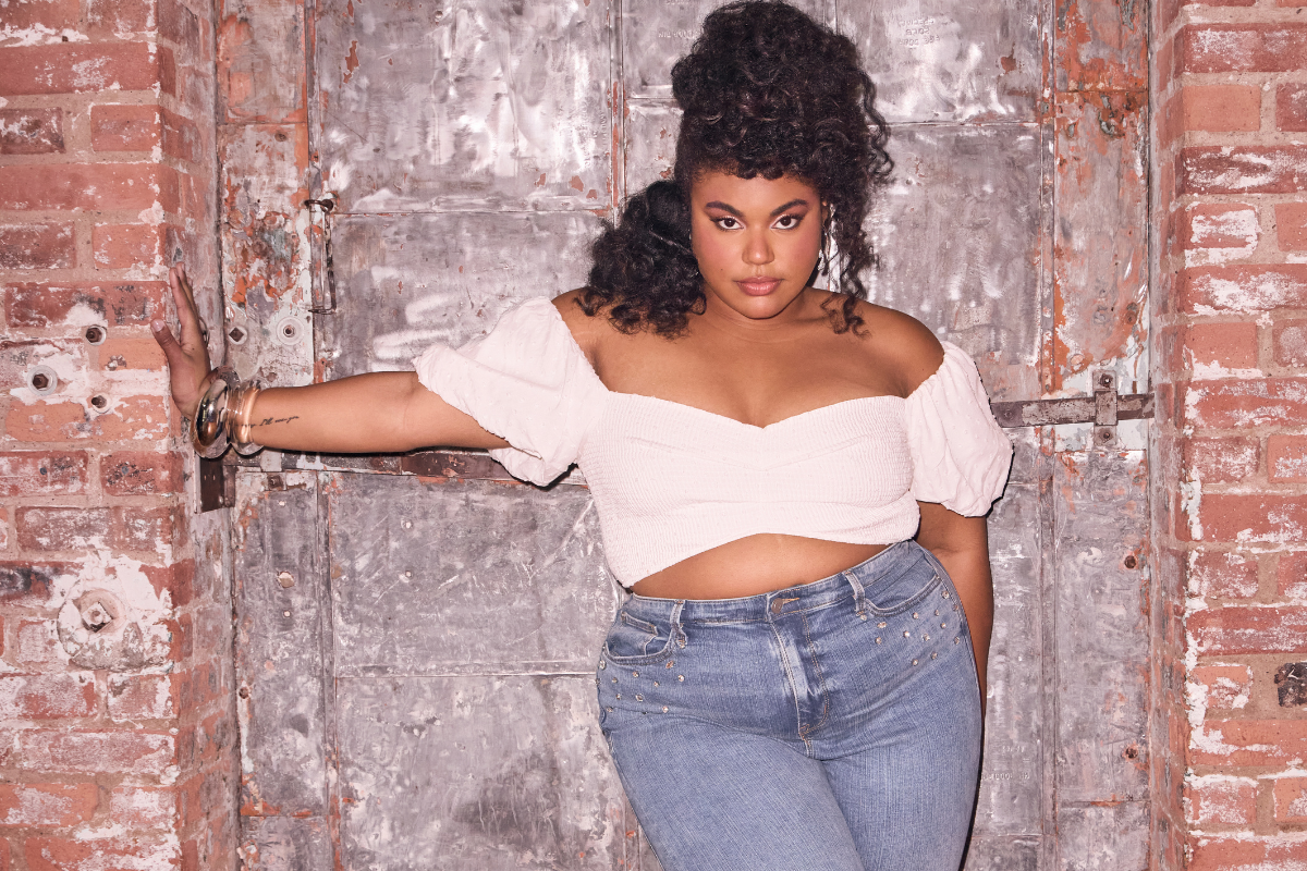 Arianna Davis Has Stumbled Her Way into Viewers' Hearts - nyotamagazine.com